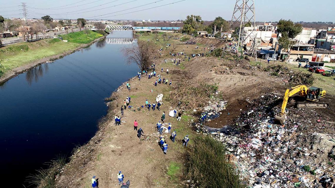 El Riachuelo ya se puede navegar y esperan la autorización judicial ...
