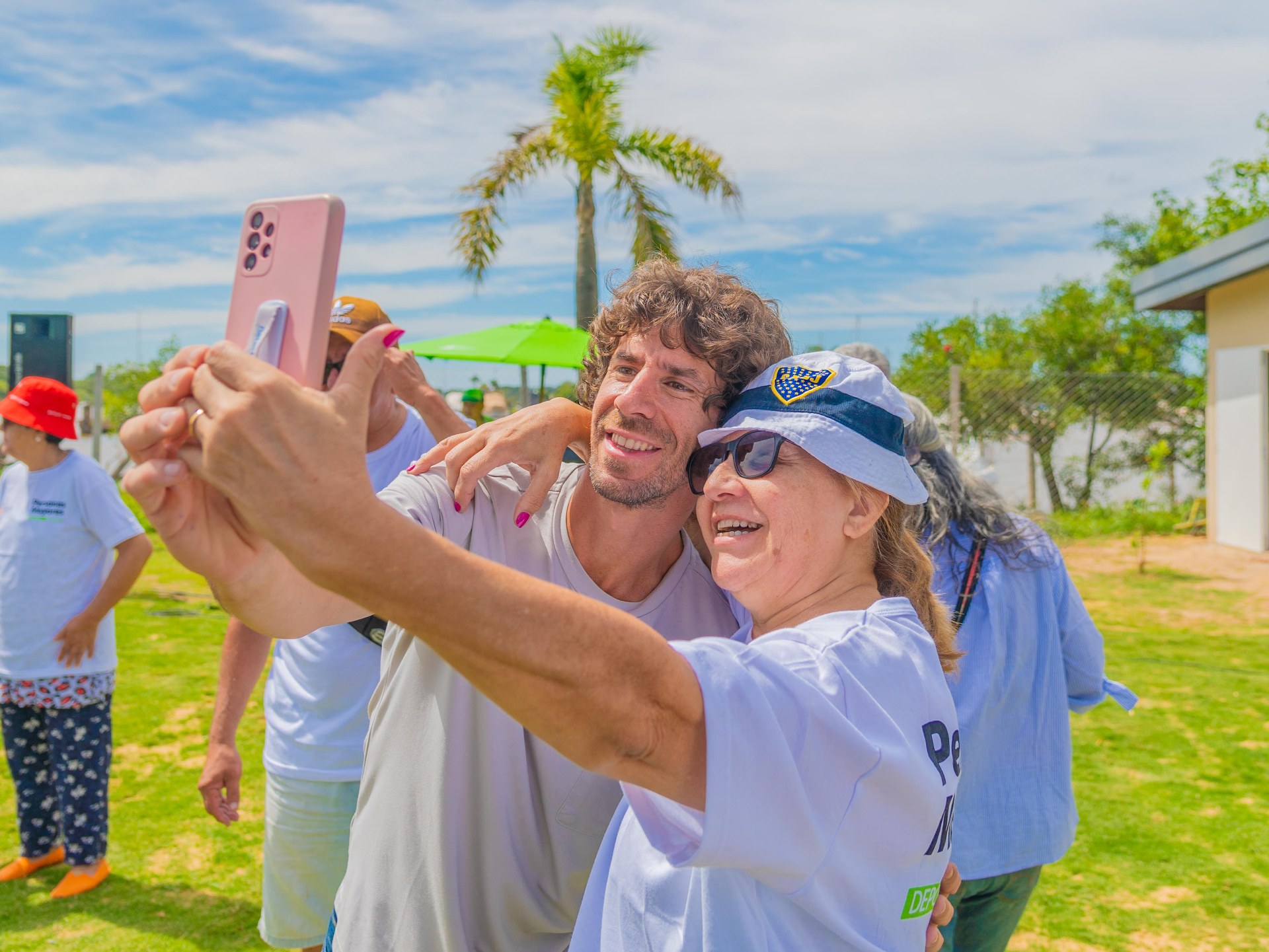 Juan Andreotti inauguró más espacio verde frente al río en el Polideportivo N°3, para adultos ...